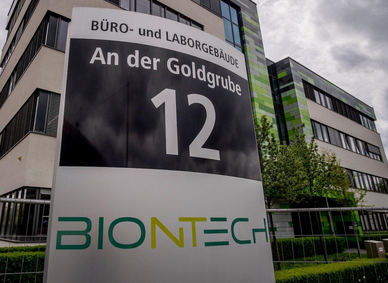 Covid jab maker BioNTech to build factory in Singapore | MalaysiaNow